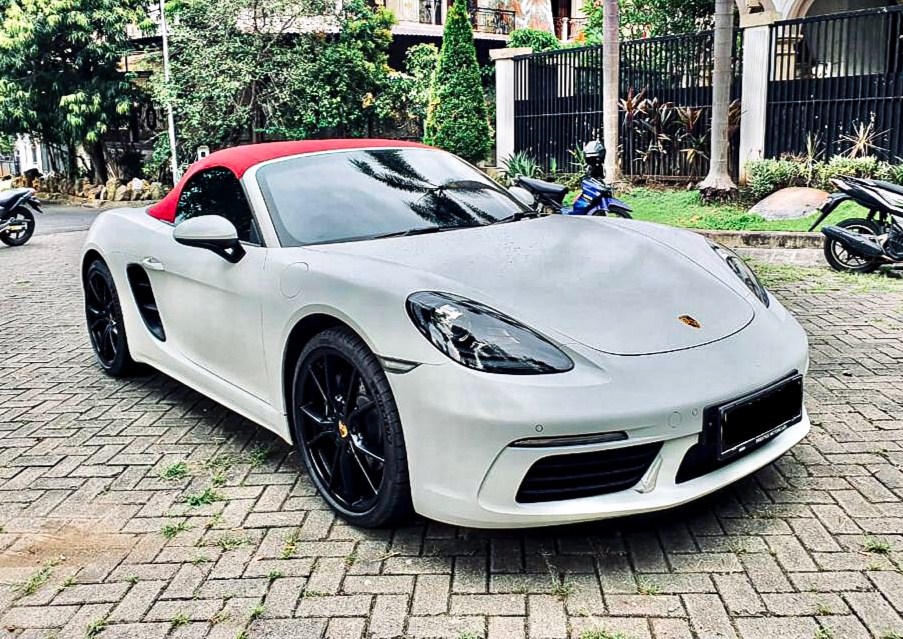 Porsche Boxster 718 2.0l Turbo Facelifted 2020 - Garasi Kami